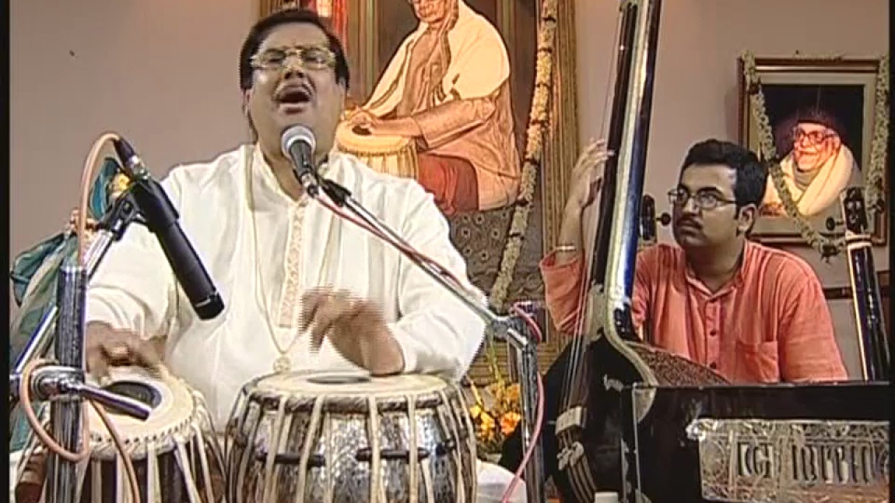 अजॉय चक्रवर्ती का जीवन परिचय | Ajoy Chakrabarty (Indian vocalist) Biography